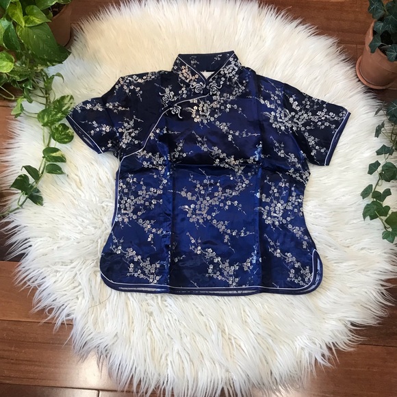 hua lin | Cheongsams & Qipaos | Chinese Traditional Top | Poshmark